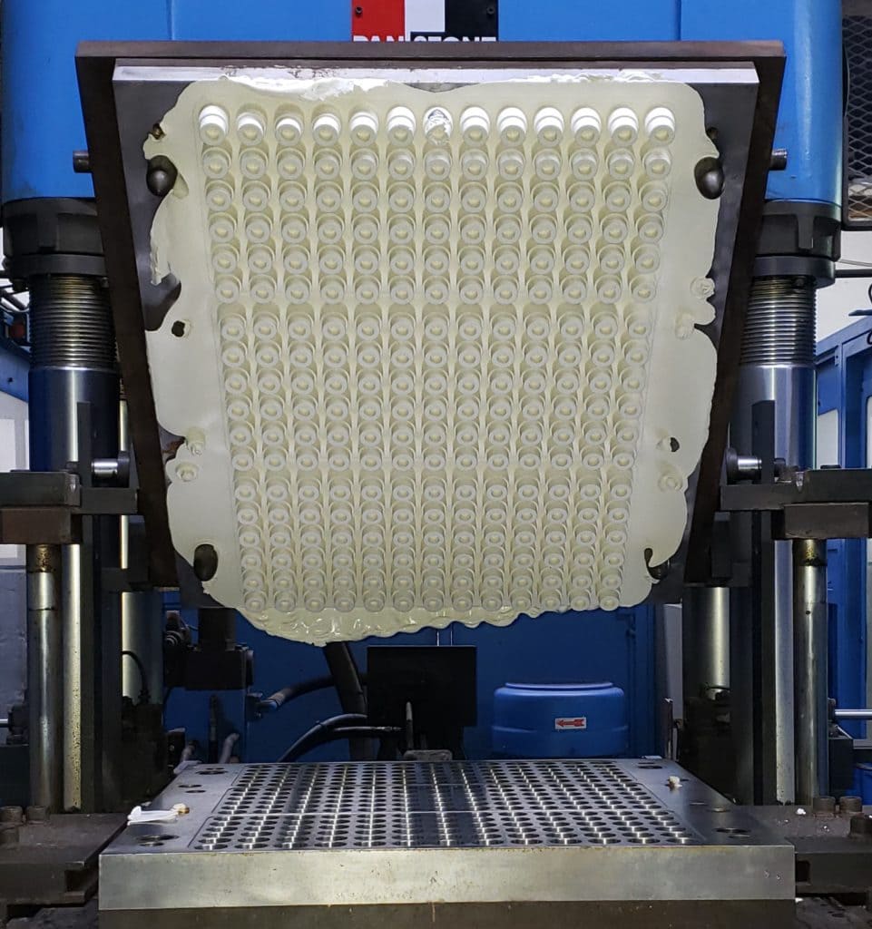 Compression molding - Plasticoid Company